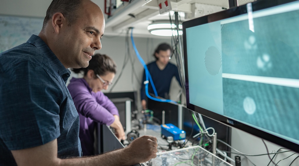 Dr. Yaron Bromberg - Zuckerman STEM Leadership Faculty Program ...